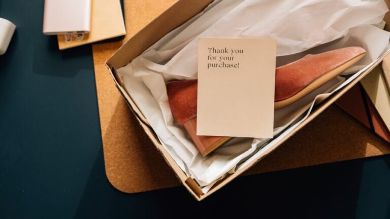 11 Customer Appreciation Day Ideas | Postable